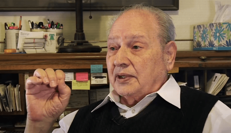 Ronald Wayne myi Applen osakkeet vain 800 dollarin pilkkahintaan